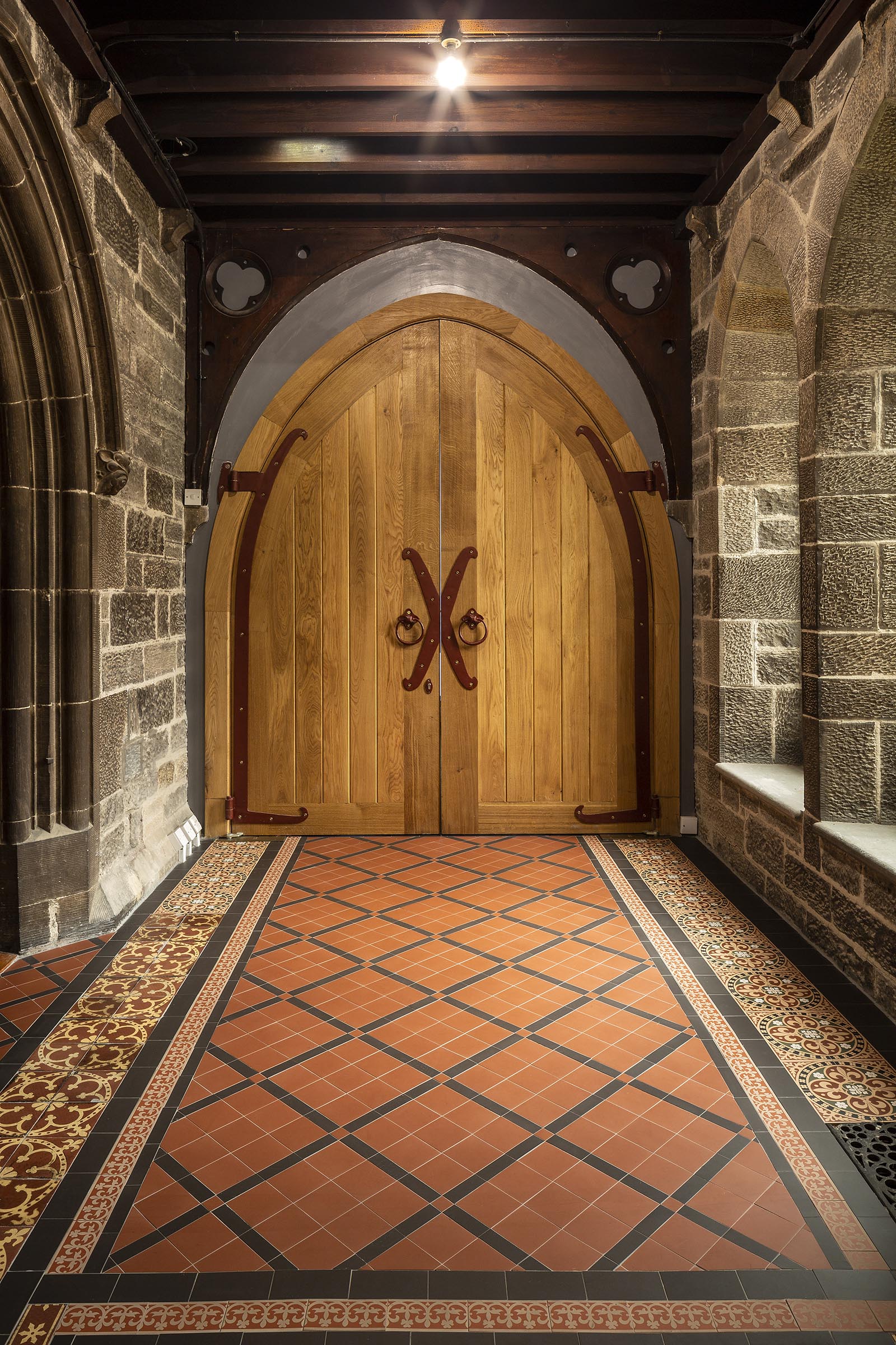 New Link – St Peter’s Lutton Place - Benjamin Tindall Architects